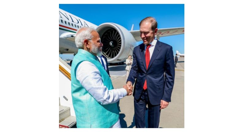 PM Modi received by Russia's first Deputy PM, accorded Guard of Honour ...