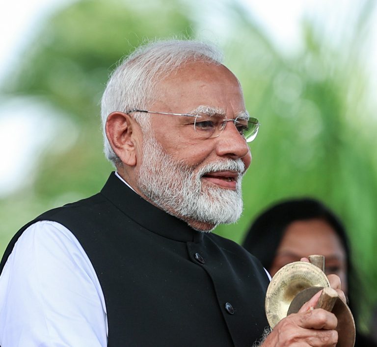 PM Modi joins Ram Bhajan in Guyana's capital during historic visit - DD ...