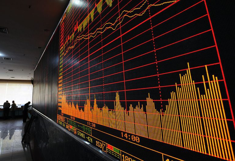 Global shares retreat as techs extend losses, US strikes on Iran lift ...