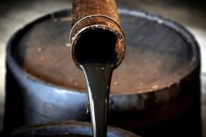 Crude oil prices hover near four-month lows as supply concerns ease ...