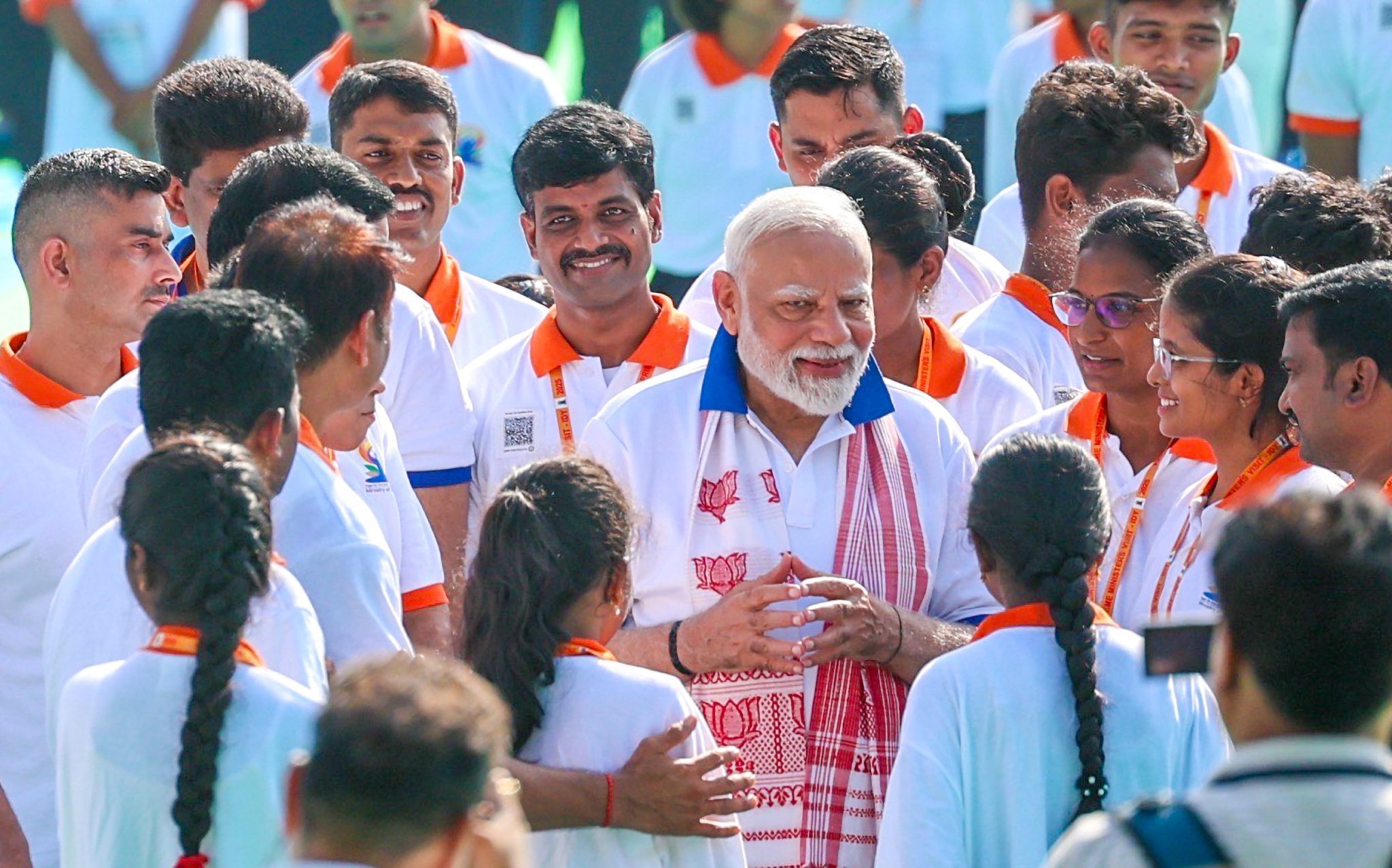 PM Modi commends enthusiastic celebrations of Yoga Day across the world ...