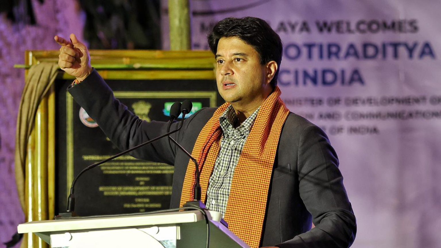 Jyotiraditya Scindia lays foundation stone for integrated Sohra Tourism ...